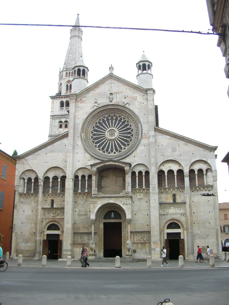 Il Duomo di Modena - facciata